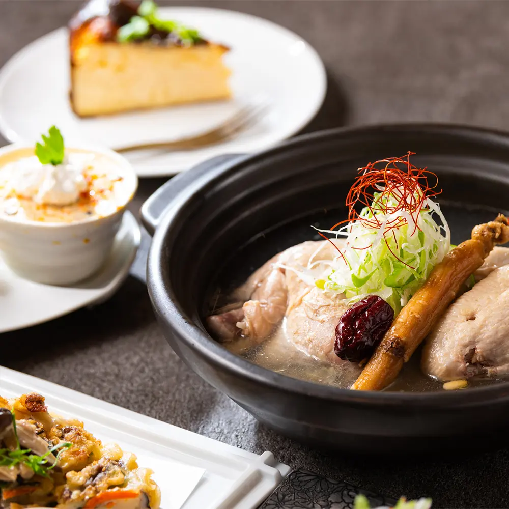 参鶏湯 tan | 有機野菜 伝統と独創 韓国料理 | 韓国料理